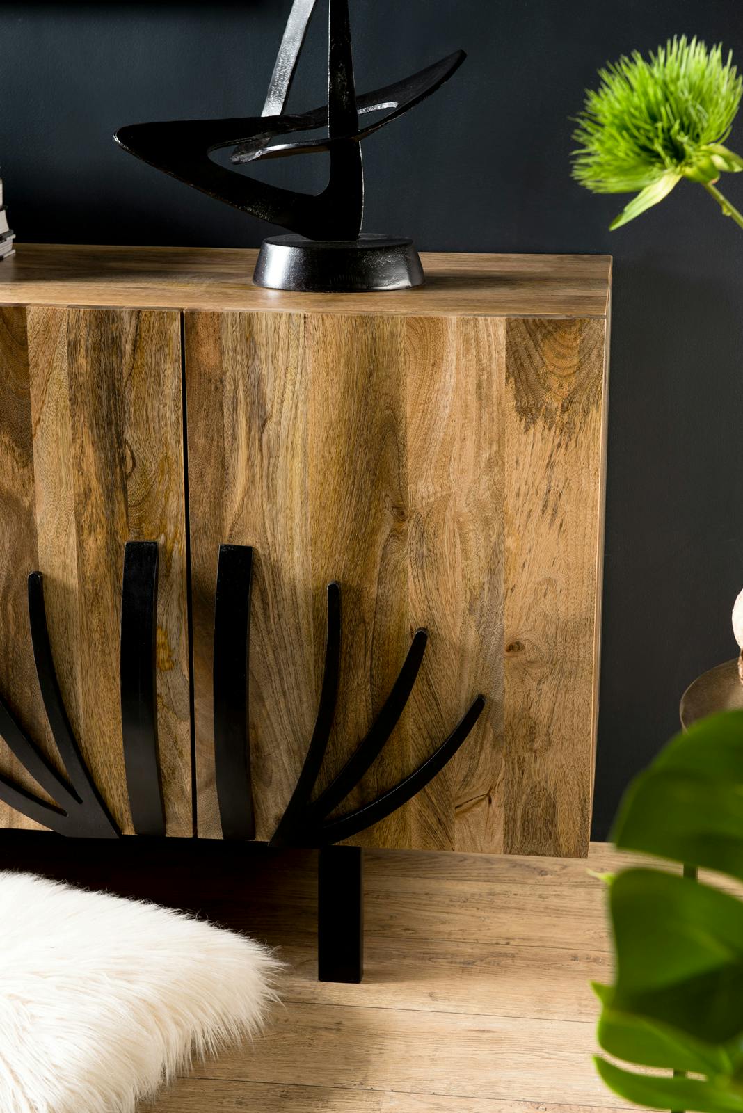 Buffet manguier avec griffes en bois MAURAI | Buffets / Bahuts | Pier ...