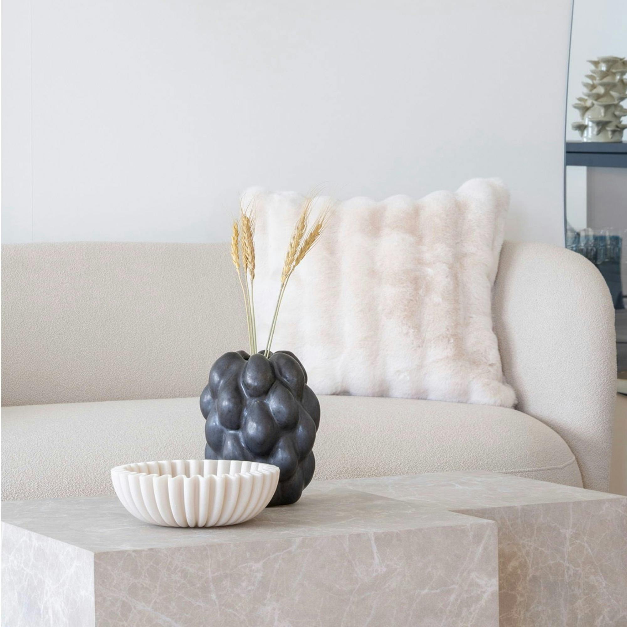 Canapé 2 places 1/2 sable - forme arrondie BERLIN | Canapés | Pier Import