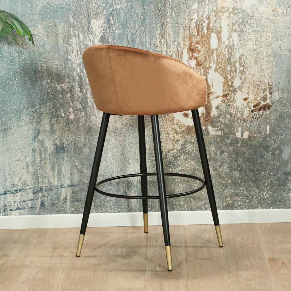 Chaise de bar en velours doré forme coquillage (lot de 2) HAWAI ...