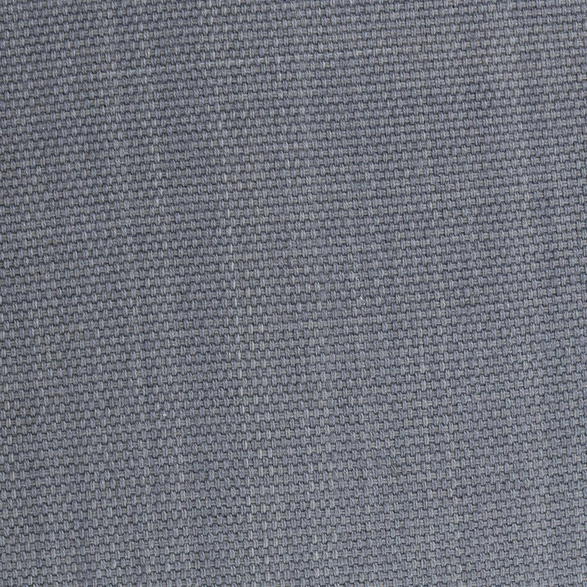 Chaise en bois et tissu gris LEON AMADEUS | Chaises | Pier Import