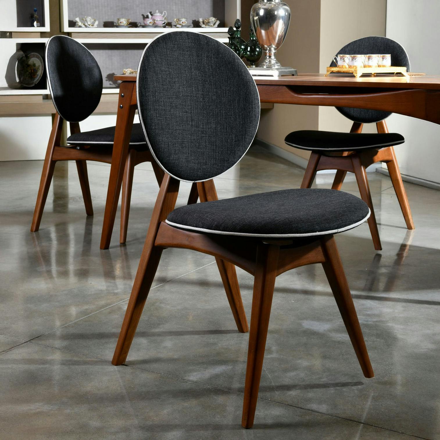 Ensemble salle à manger vintage - 4 chaises grises DILI | Tables à ...