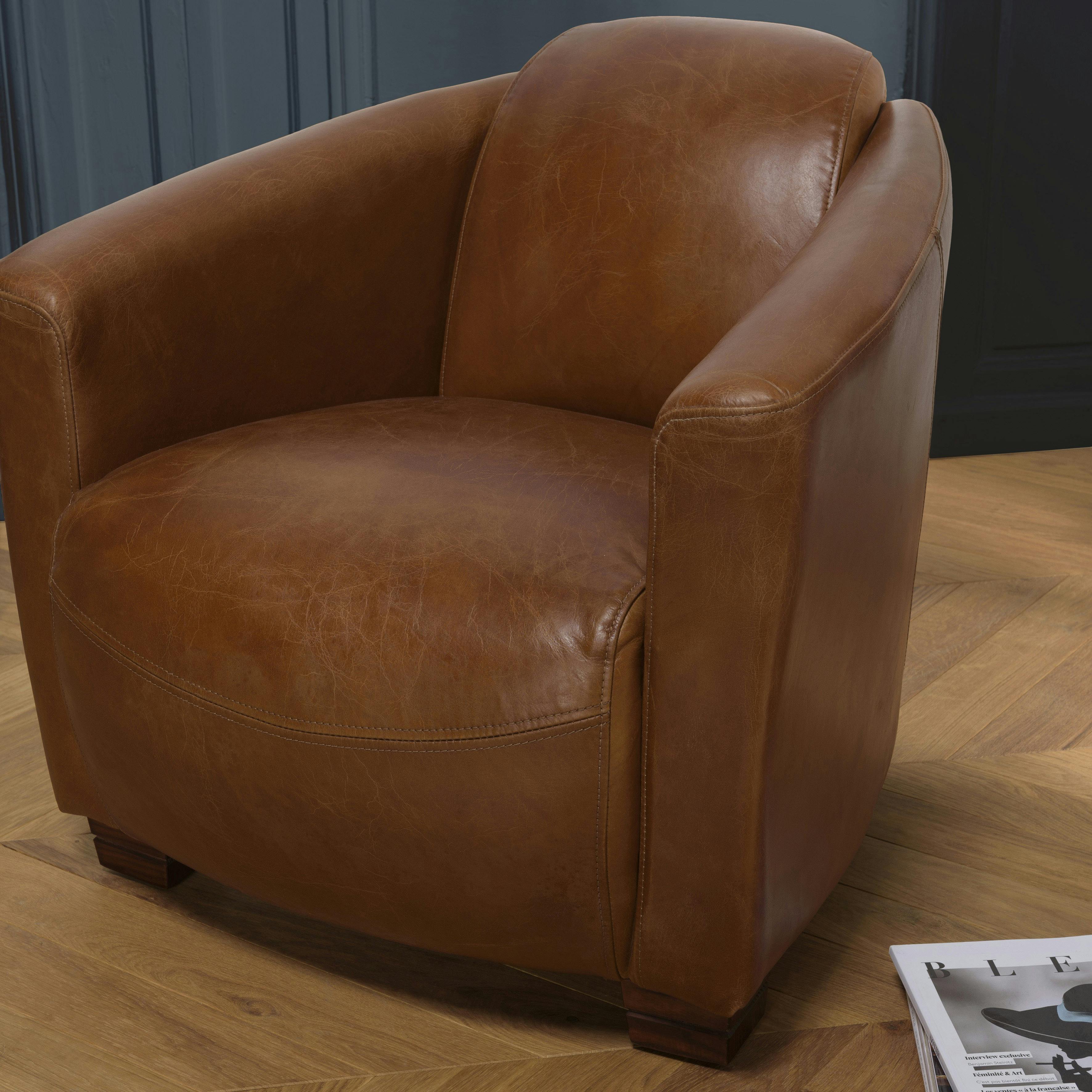 Fauteuil de salon cabriolet cuir brun PRESTON | Fauteuils | Pier Import