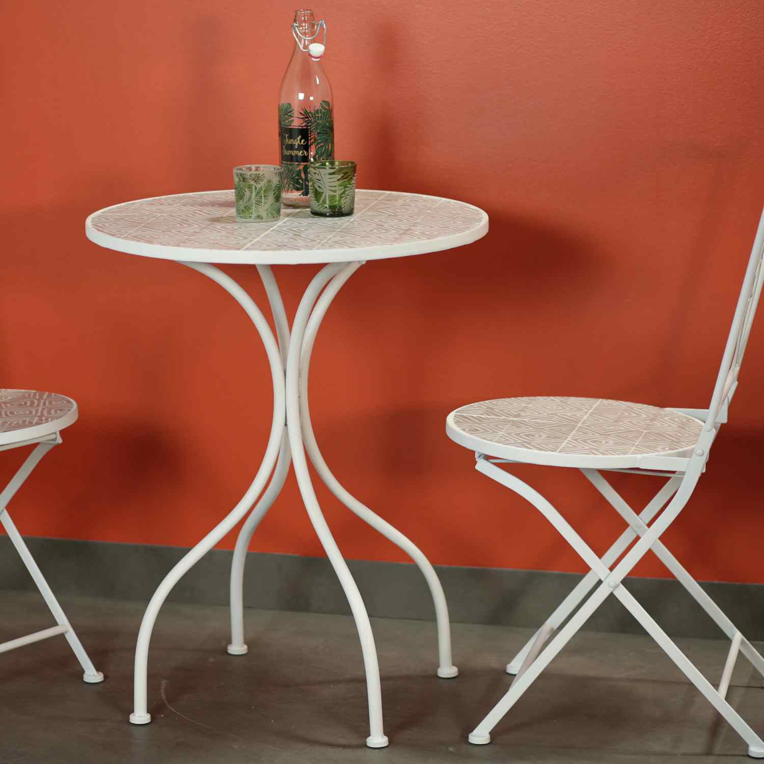 Petite table de jardin en mosaïque beige D.61 cm GRENADE | Tables d ...