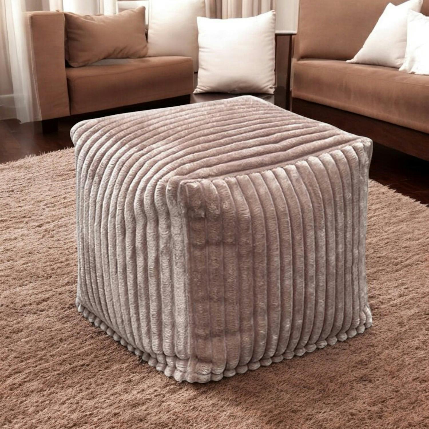 Pouf carré velours grosses côtes camel VISBY | Poufs | Pier Import
