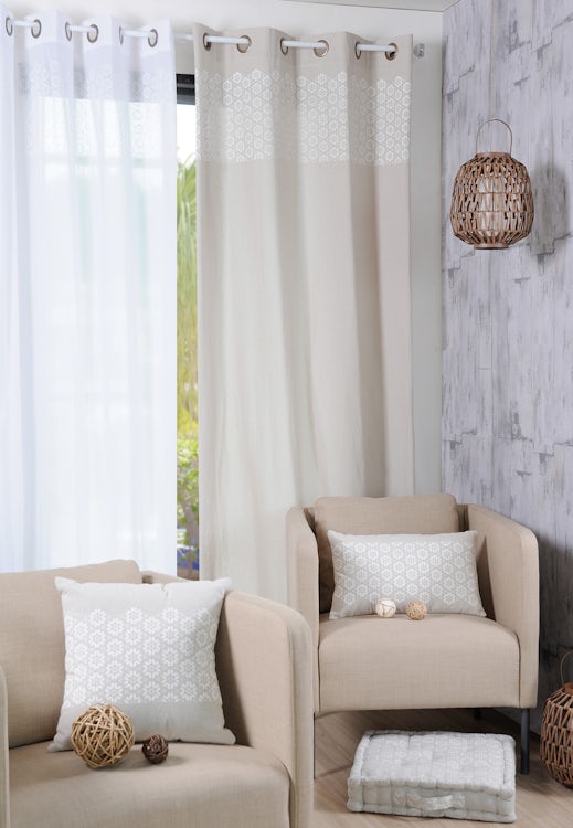 Rideau charme motif fleurs géométriques couleur lin et blanc 135x260cm ...