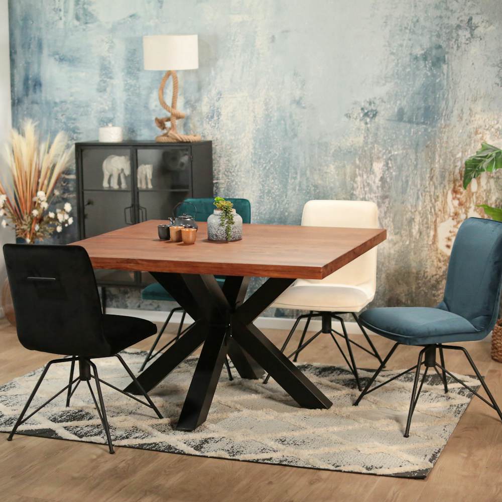 Table à manger carrée chêne métal pied croisé 130 cm OKA | Tables à ...