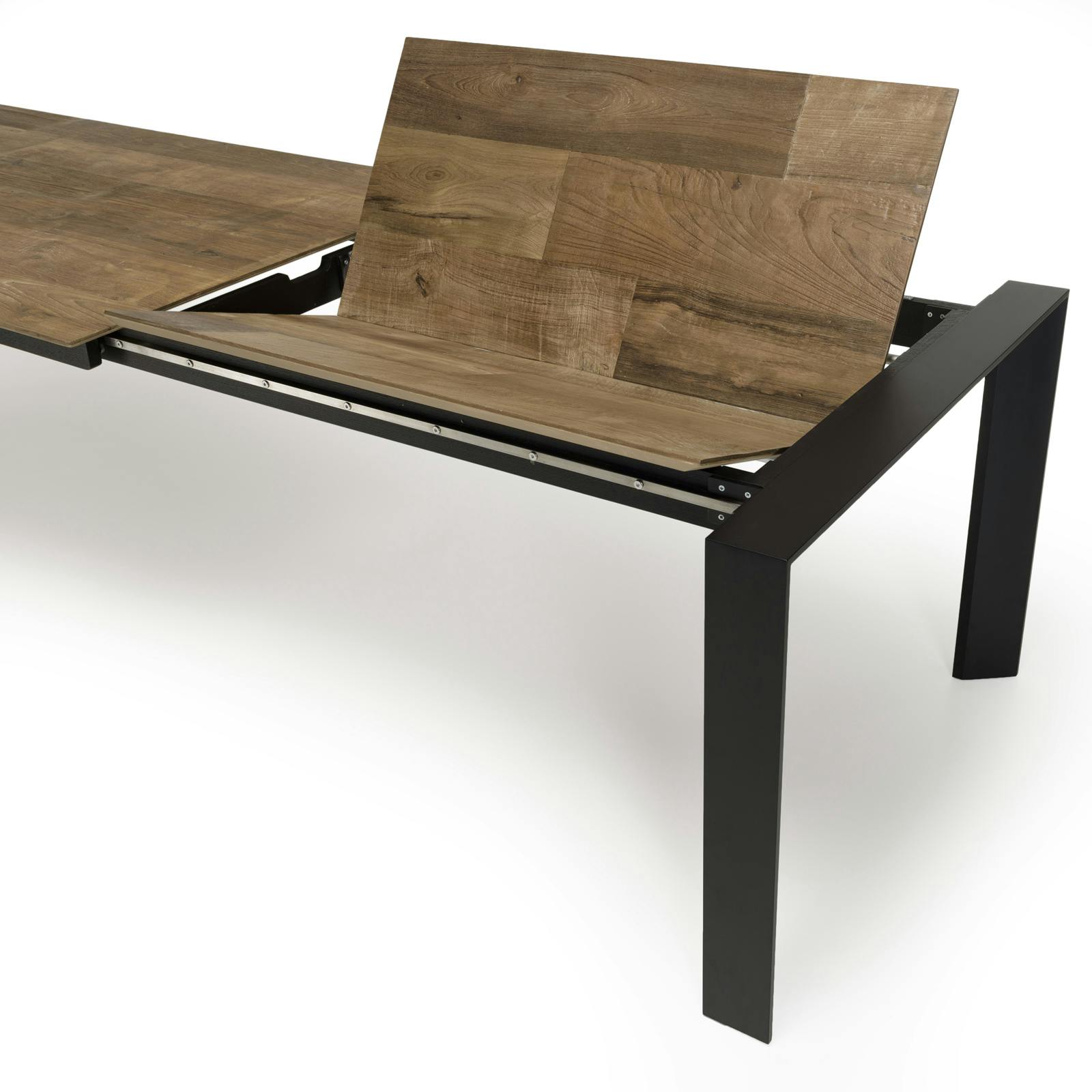 Table à manger extensible en teck recyclé pieds métal 220/320 cm PANAMA ...