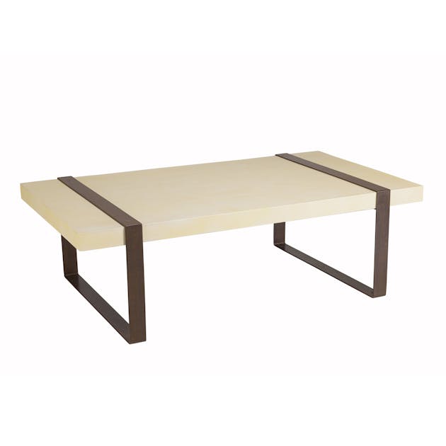 Table basse en béton beige pieds métal encastrés 135 cm BRASILIA ...