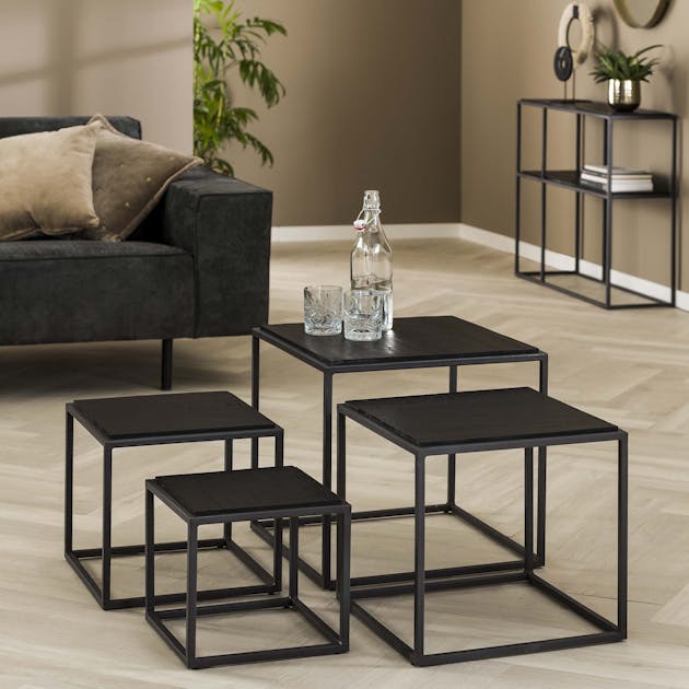 Table basse noire design en bois de teck JAVA (lot de 4) | Tables ...