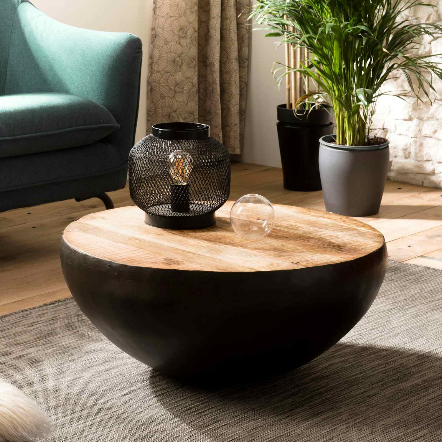 Table basse ronde bois de manguier métal noir LIVERPOOL | Tables basses ...