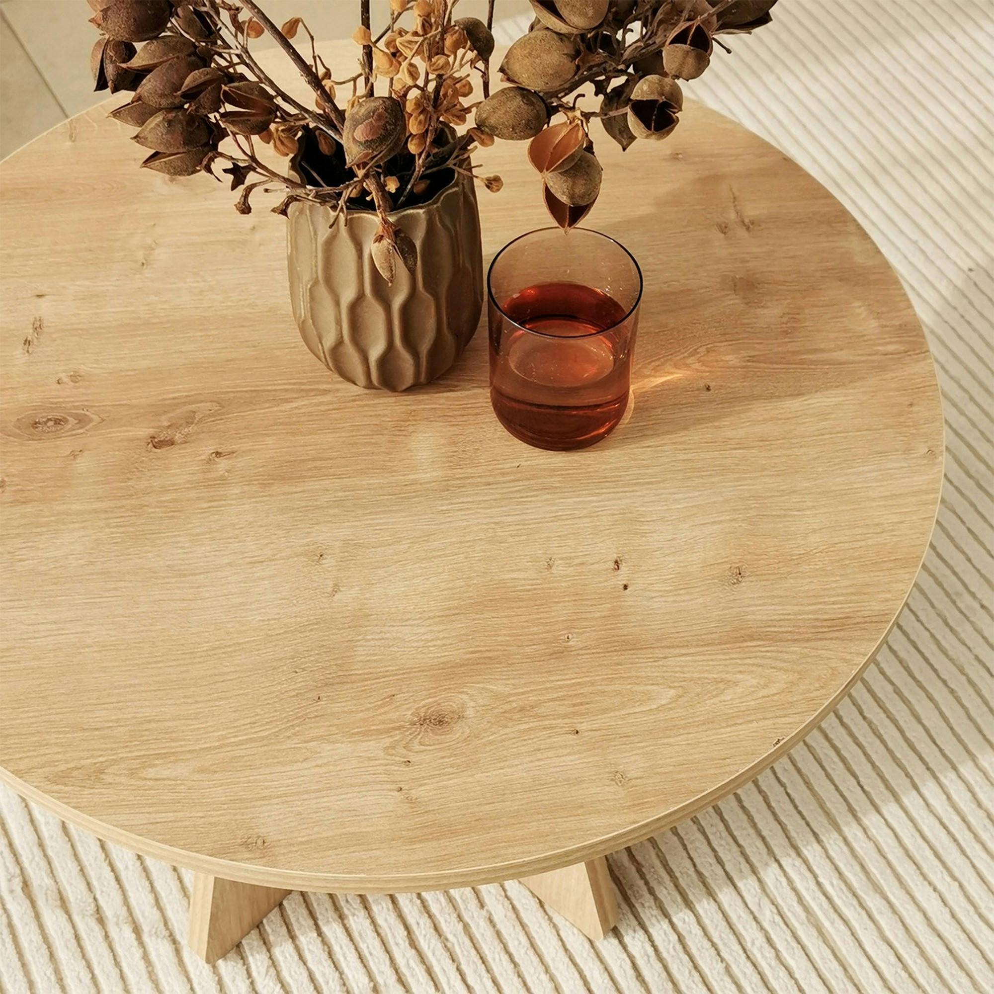 Table basse ronde effet bois clair & pieds trapèze MARFA | Tables ...
