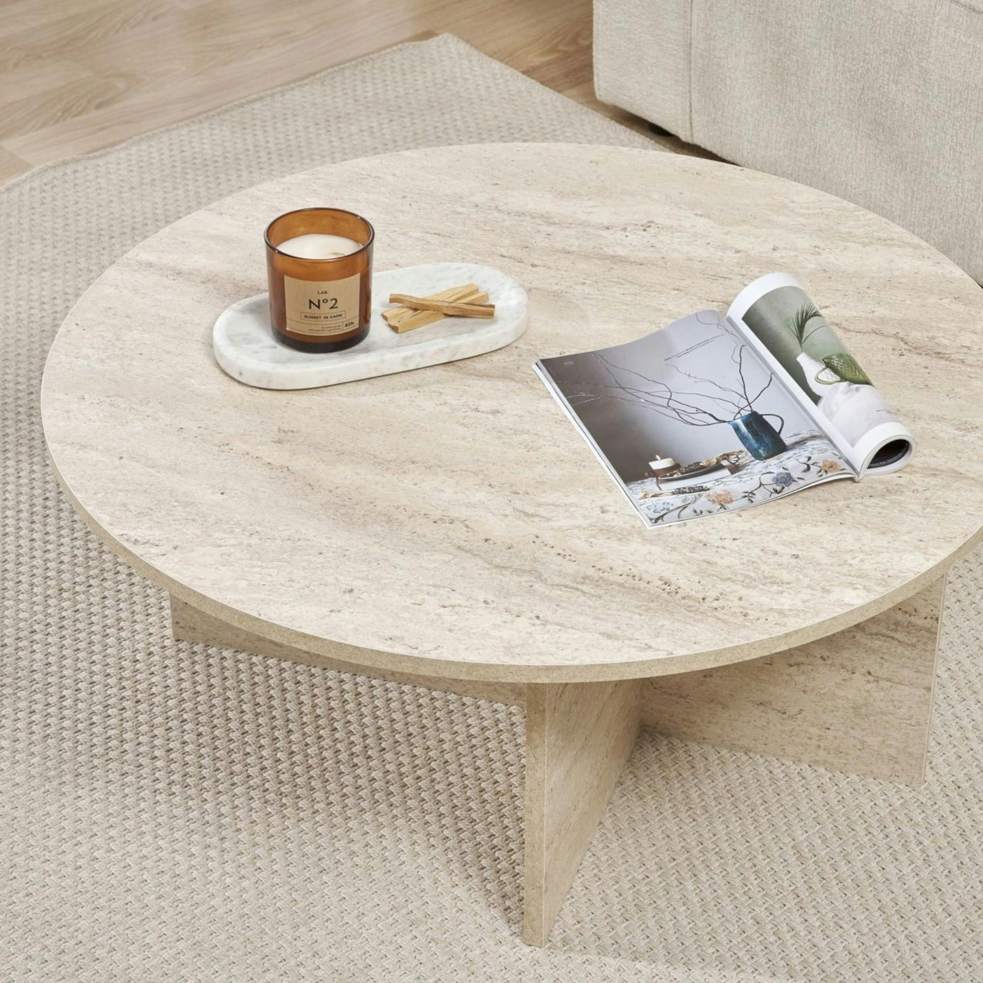 Table basse ronde minimaliste - effet travertin MARFA | Tables basses ...