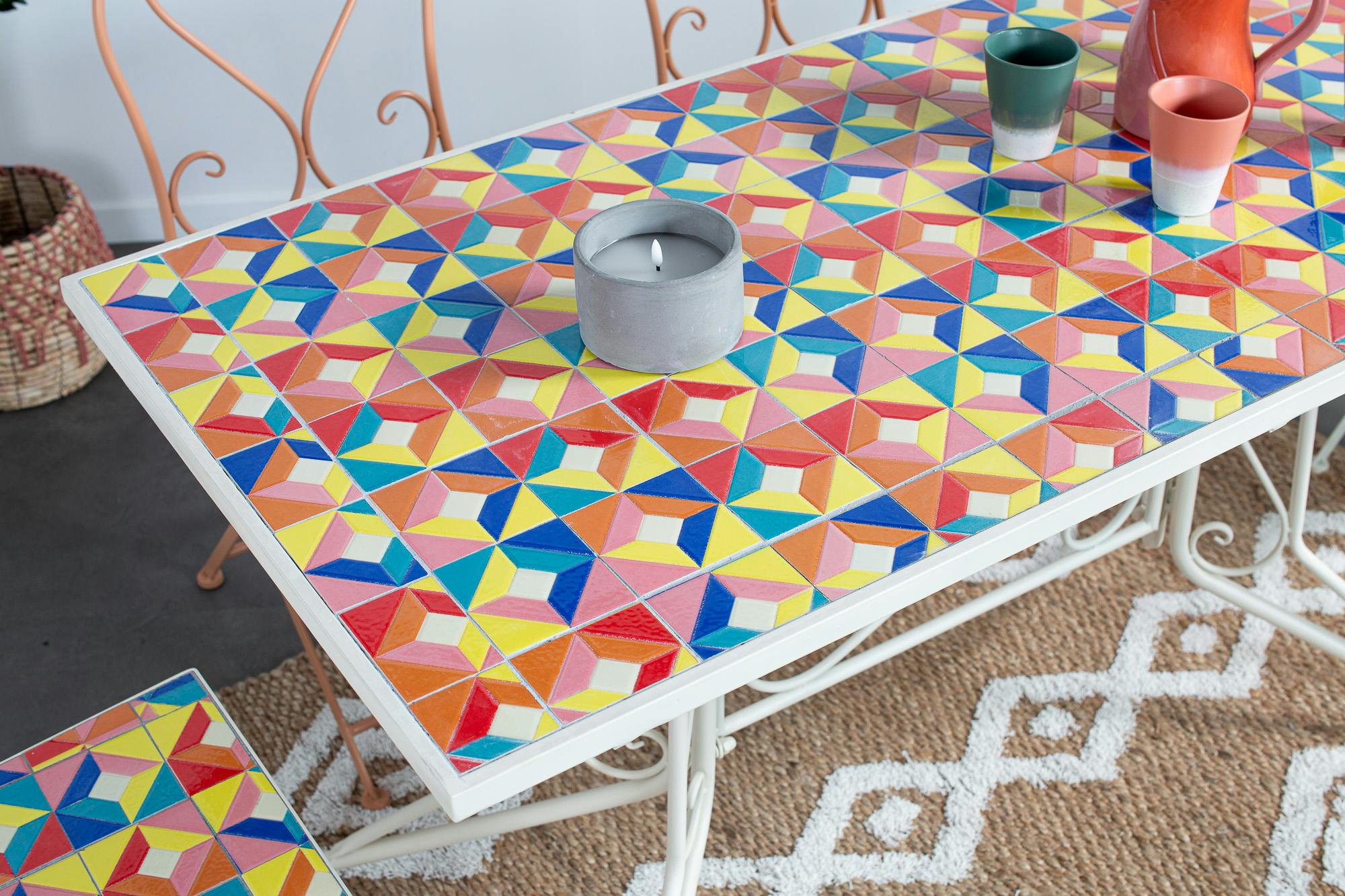 Table de jardin carreaux de ciment multicolores 140 cm GRENADE | Tables ...