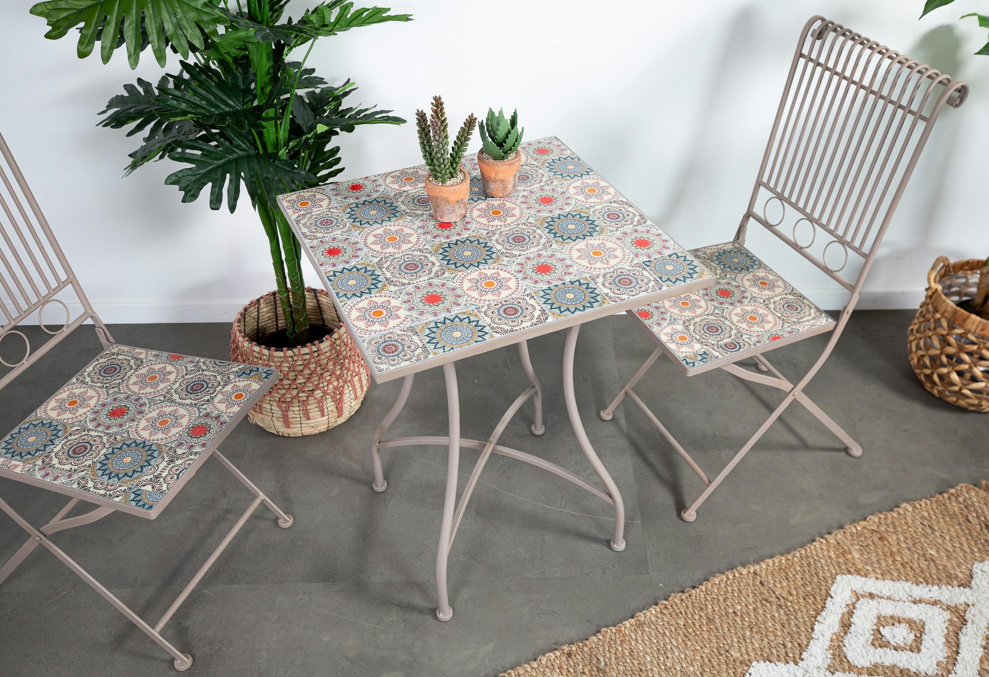 Table de jardin motif rosace 58 cm GRENADE | Tables à manger de jardin ...