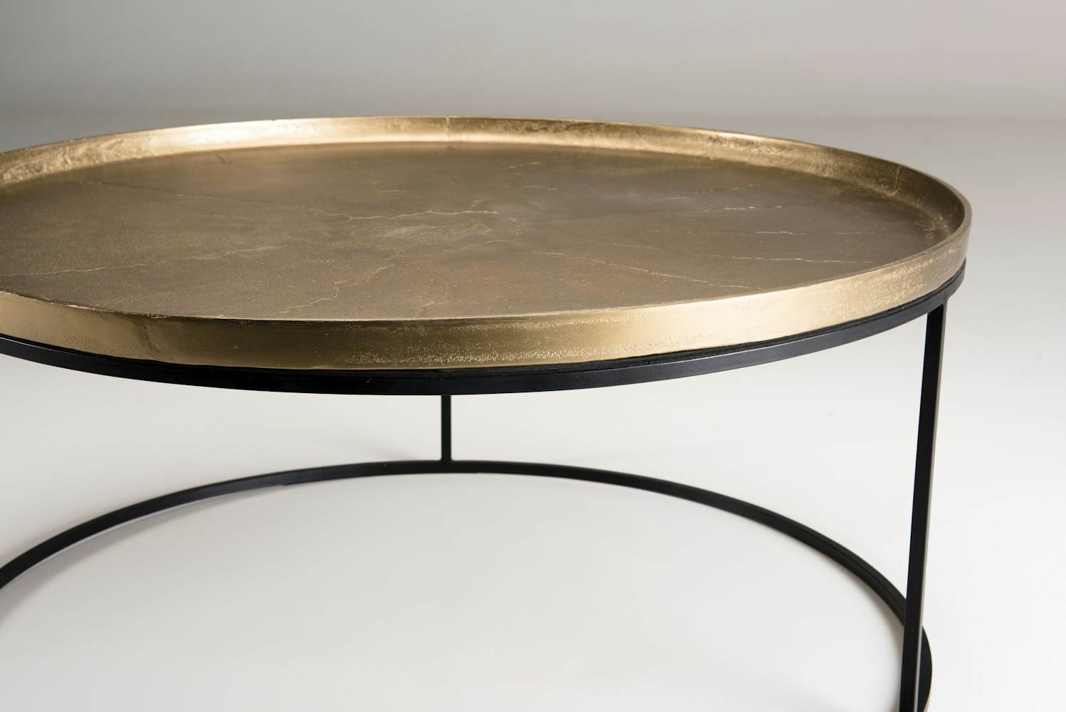 Table de salon ronde dorée ZALA | Tables basses | Pier Import