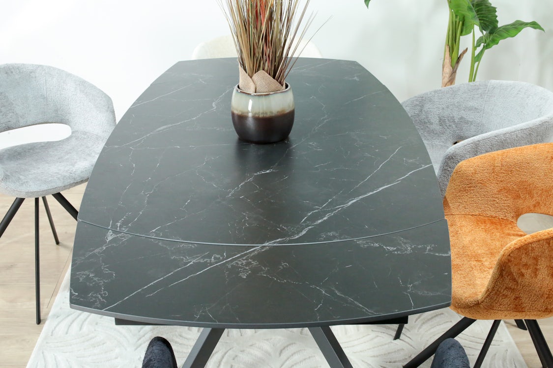 Table extensible céramique marbrée noire pied mikado 140-200 cm OTTAWA | Tables à manger | Pier ...
