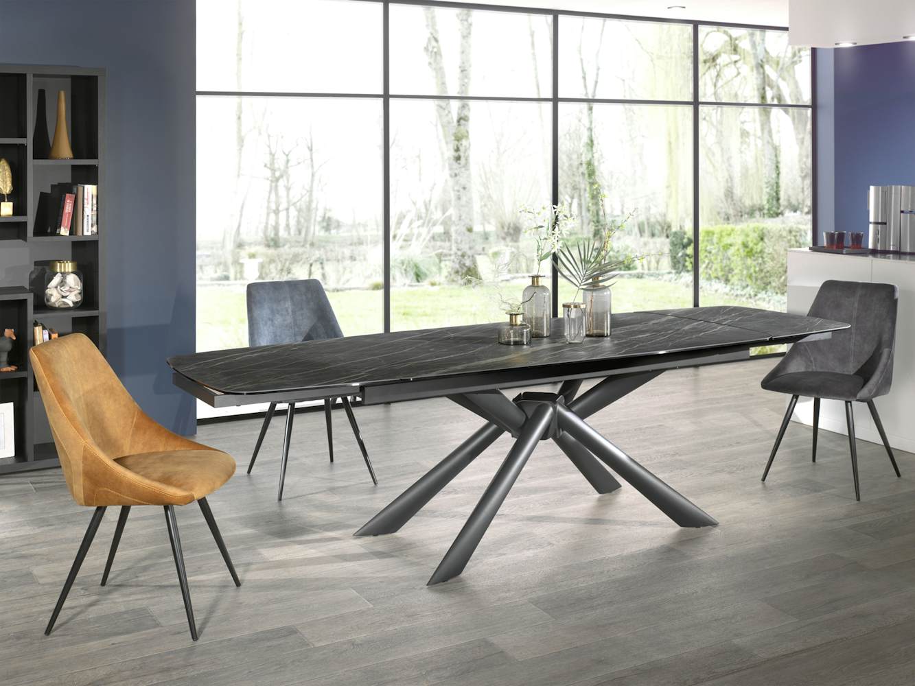 Table extensible en céramique noire marbrée oblongue 180-280 cm LOMBARDIE | Tables à manger ...