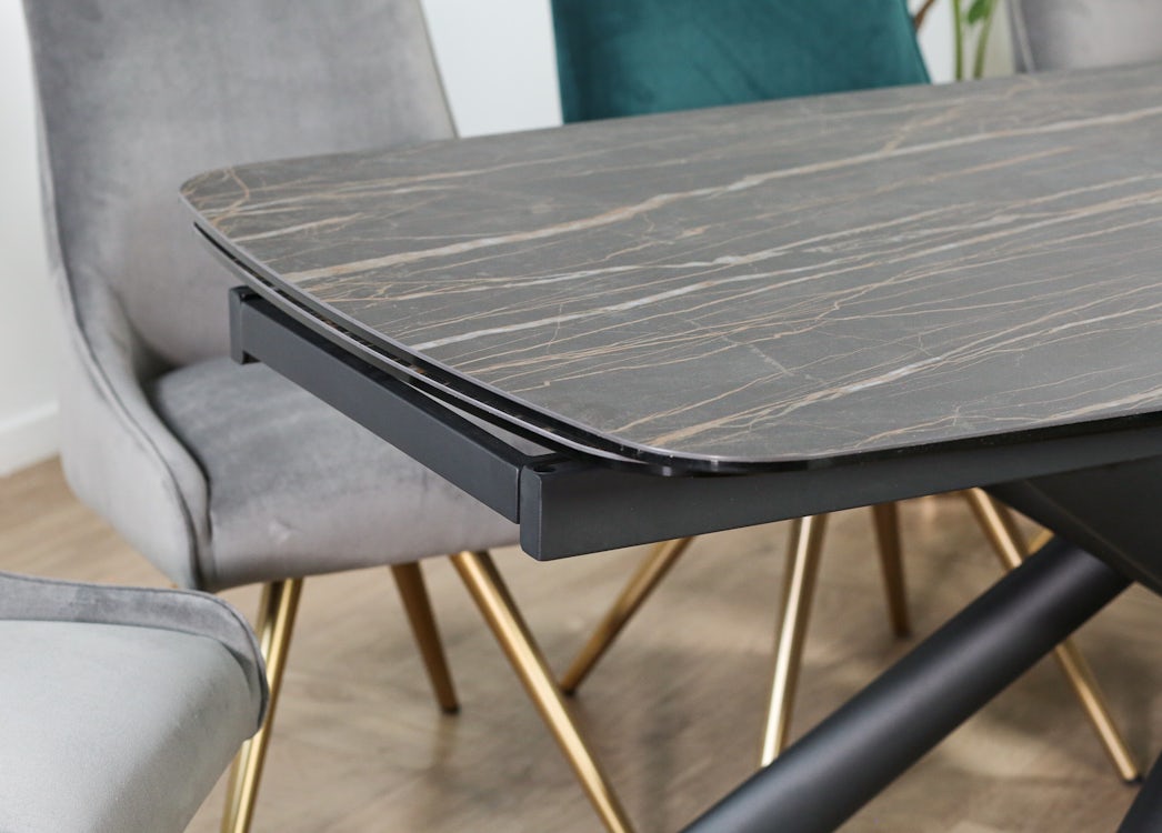 Table extensible en céramique noire marbrée oblongue 180-280 cm LOMBARDIE | Tables à manger ...