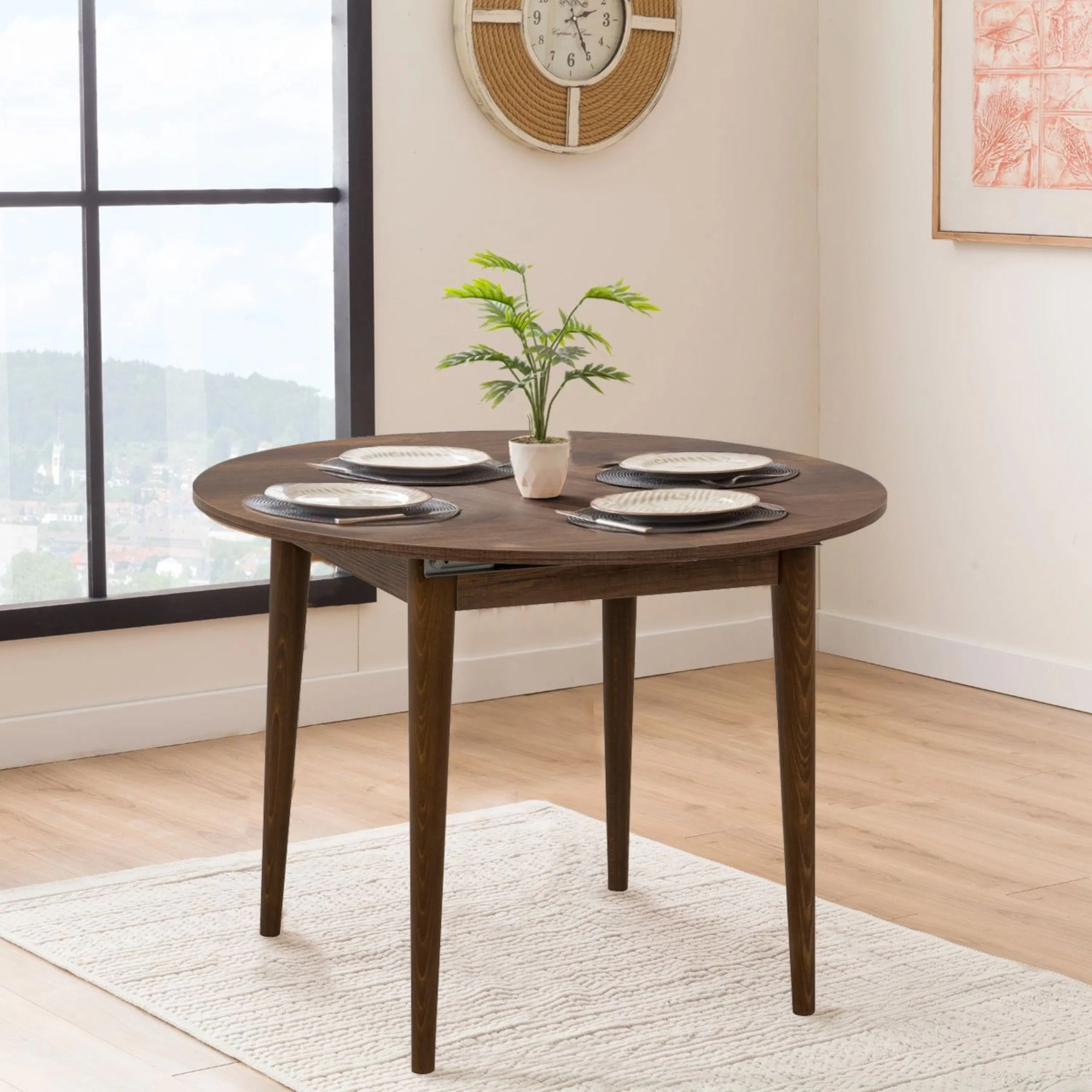 Table ronde extensible effet noyer Ø100-131 cm ORINA | Tables à manger ...