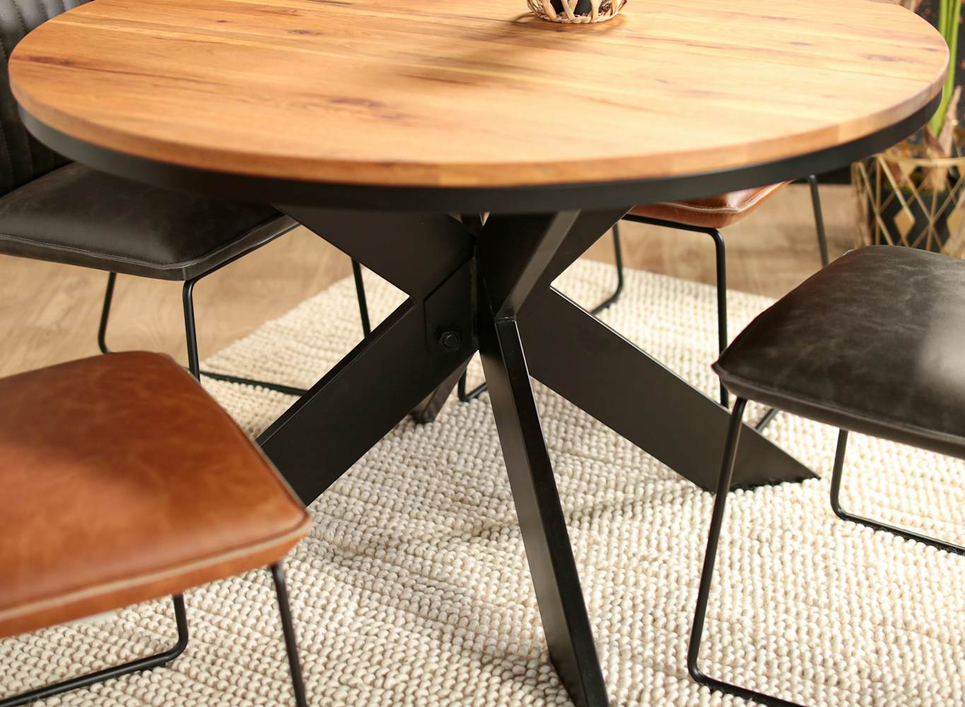 Table ronde extensible en chêne huilé 120 cm PALERME | Tables à manger ...