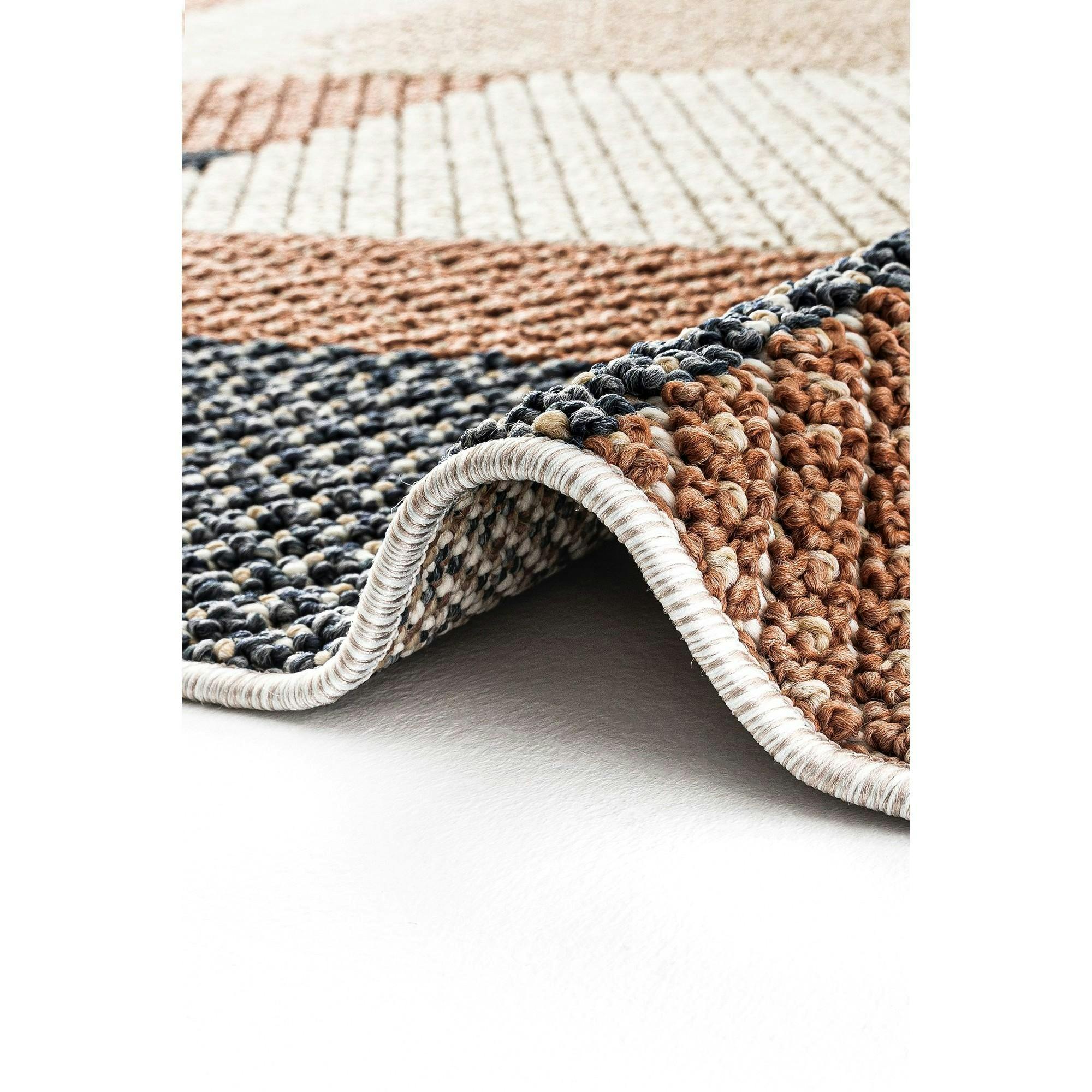 Tapis terracotta – motifs carrés, 120x180 cm ISTANBUL | Tapis | Pier Import